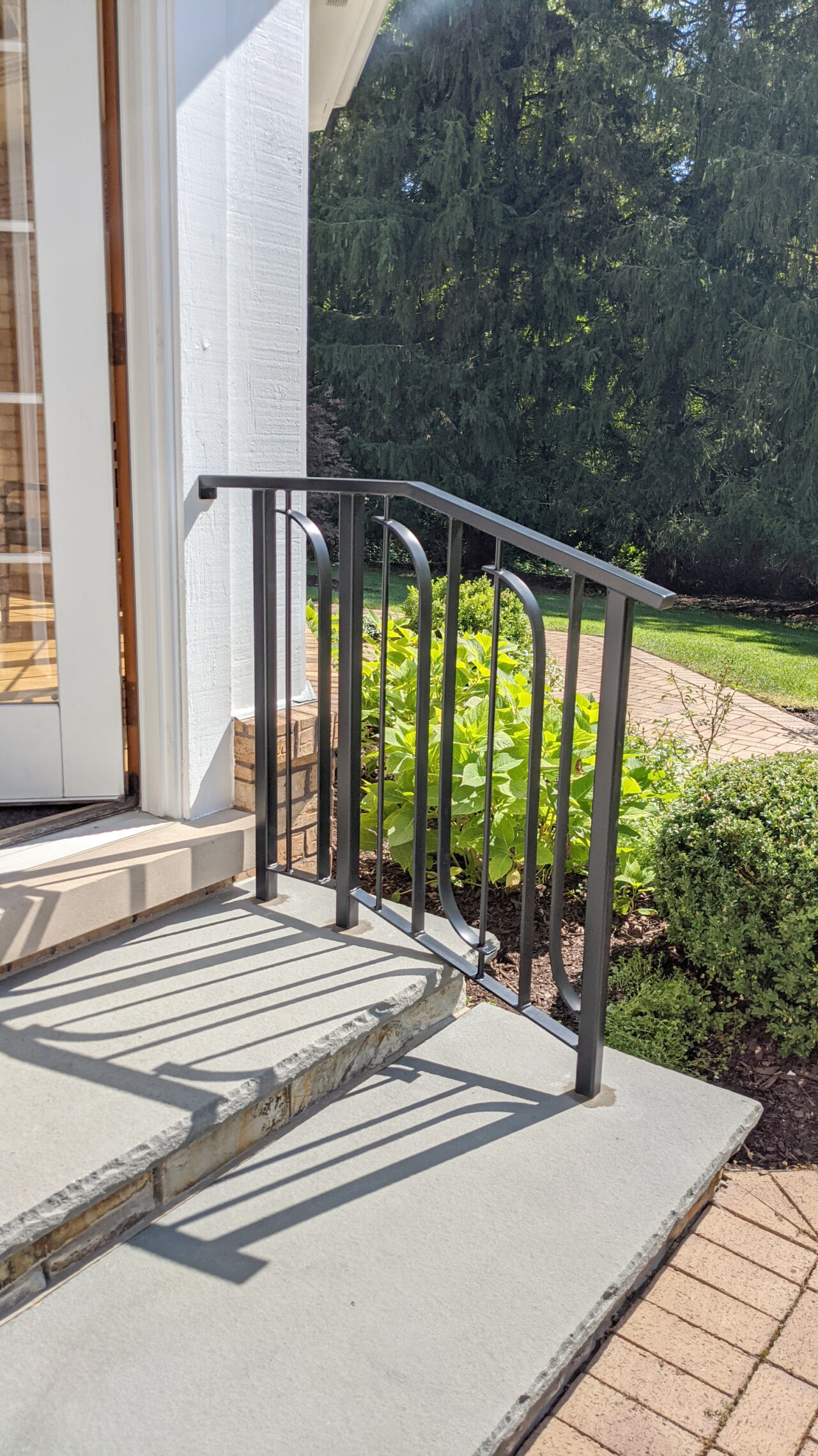 Looking for custom Contemporary residential flat bar railing ...