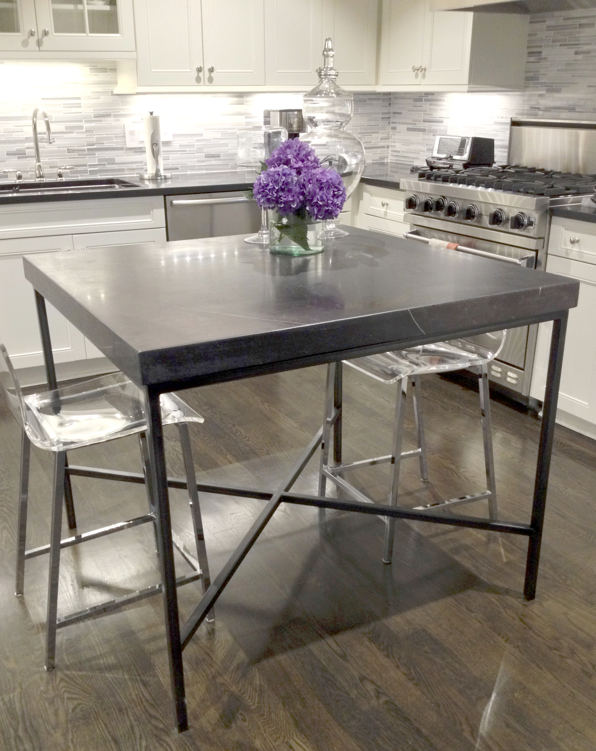 Looking for custom Minimalist table frame furniture? | Signature Metal ...